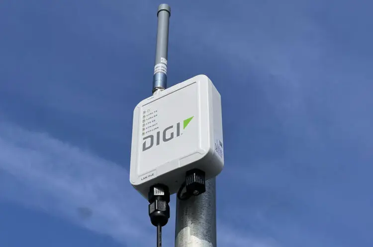 Early Look: Digi HX20 LoRaWAN Gateway with CORE Solar Power System ...